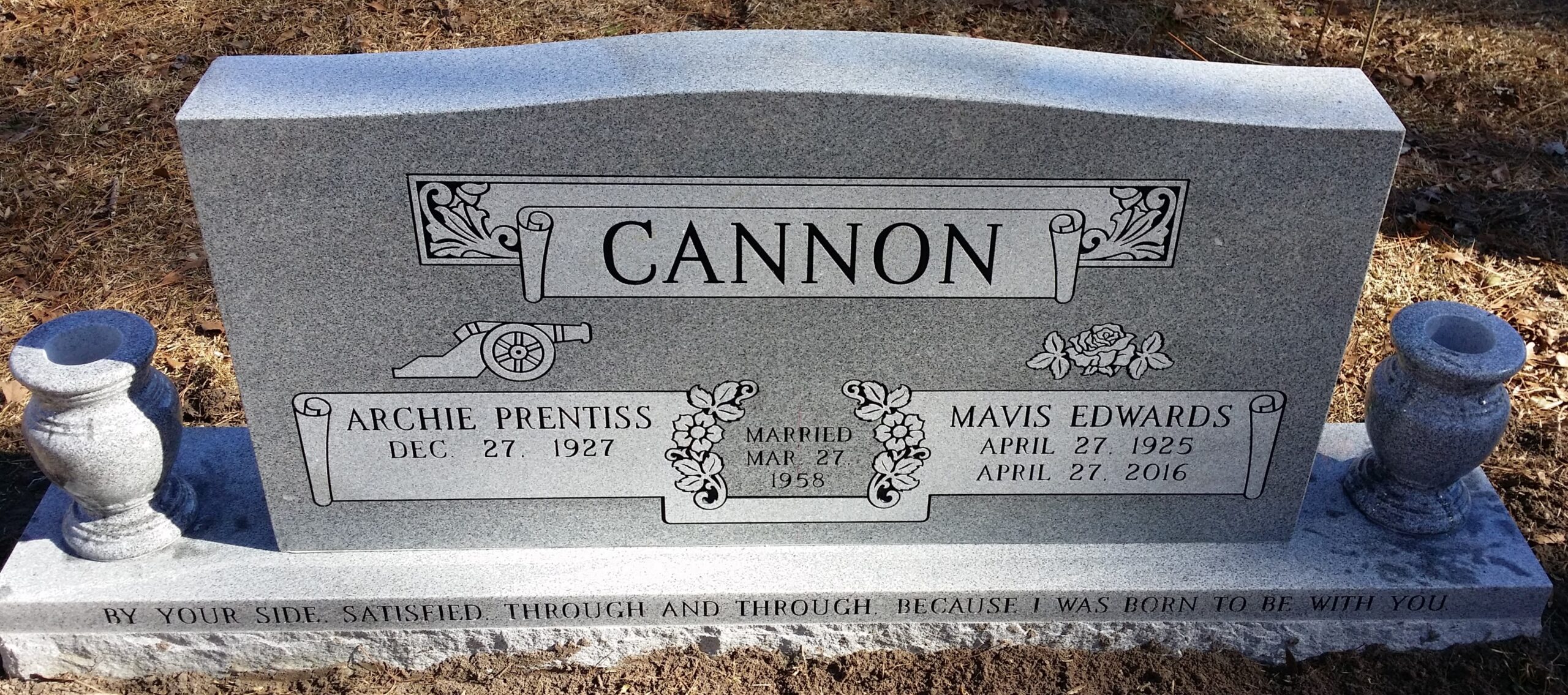 Monuments – Grey granite – Atlas Monuments